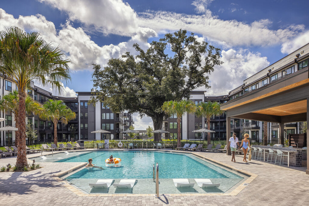 Prospect Lake Wire: New Luxury Apartments in Lakeland, FL