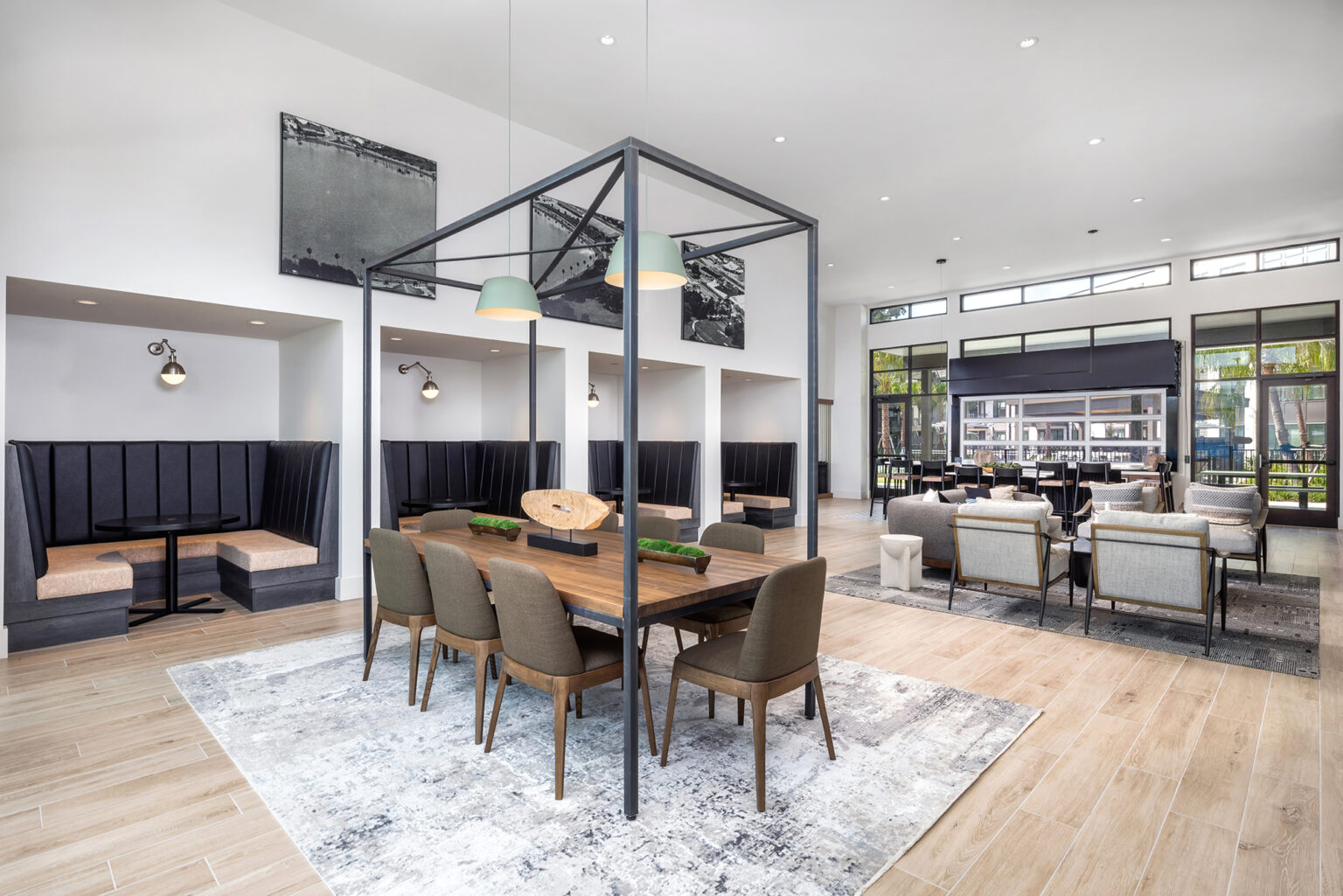 Prospect Lake Wire: Luxury Apartments in Lakeland, FL