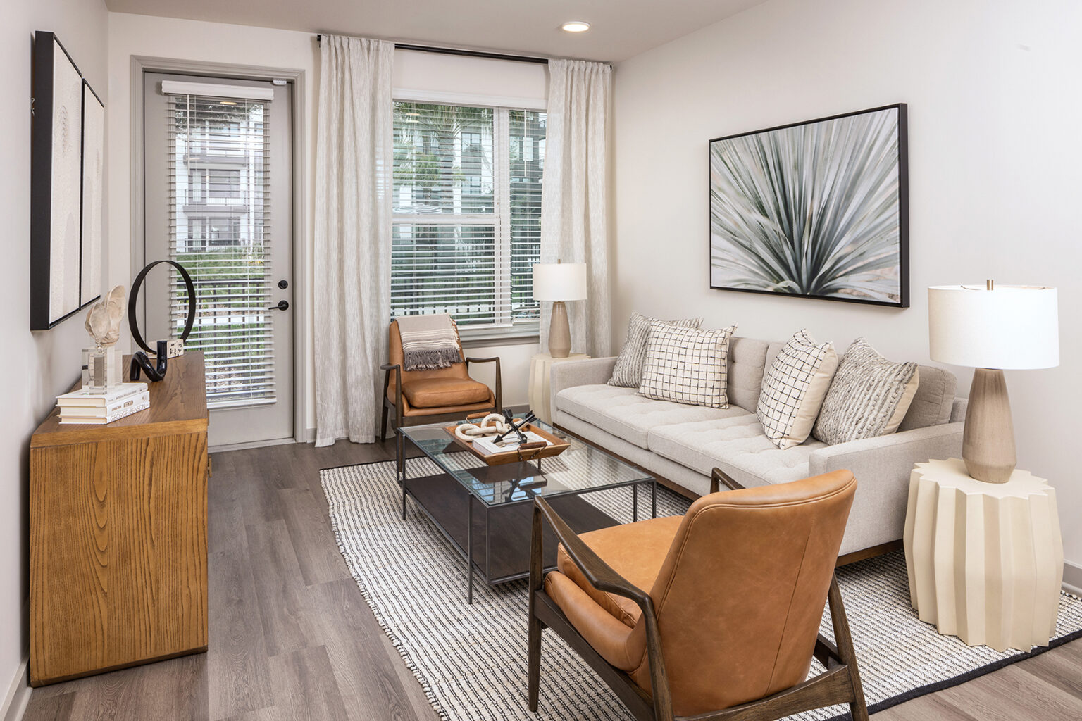Amenities | Lake Wire Luxury Apartments | Prospect Lake Wire